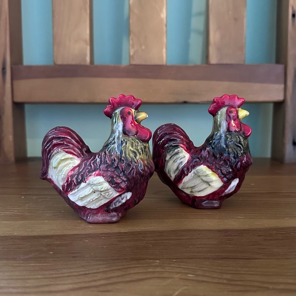 Vintage | Dining | Vintage Cottagecore Chicken Shakers Set Of 2 | Poshmark